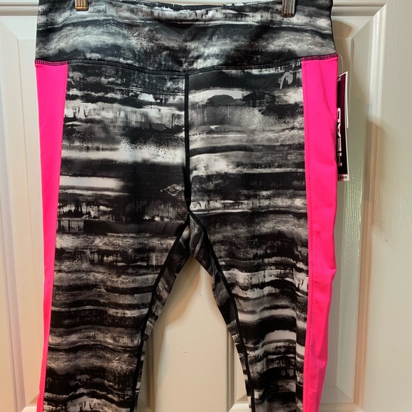 Head | Pants & Jumpsuits | Nwt Headcapri Length Leggings | Poshmark